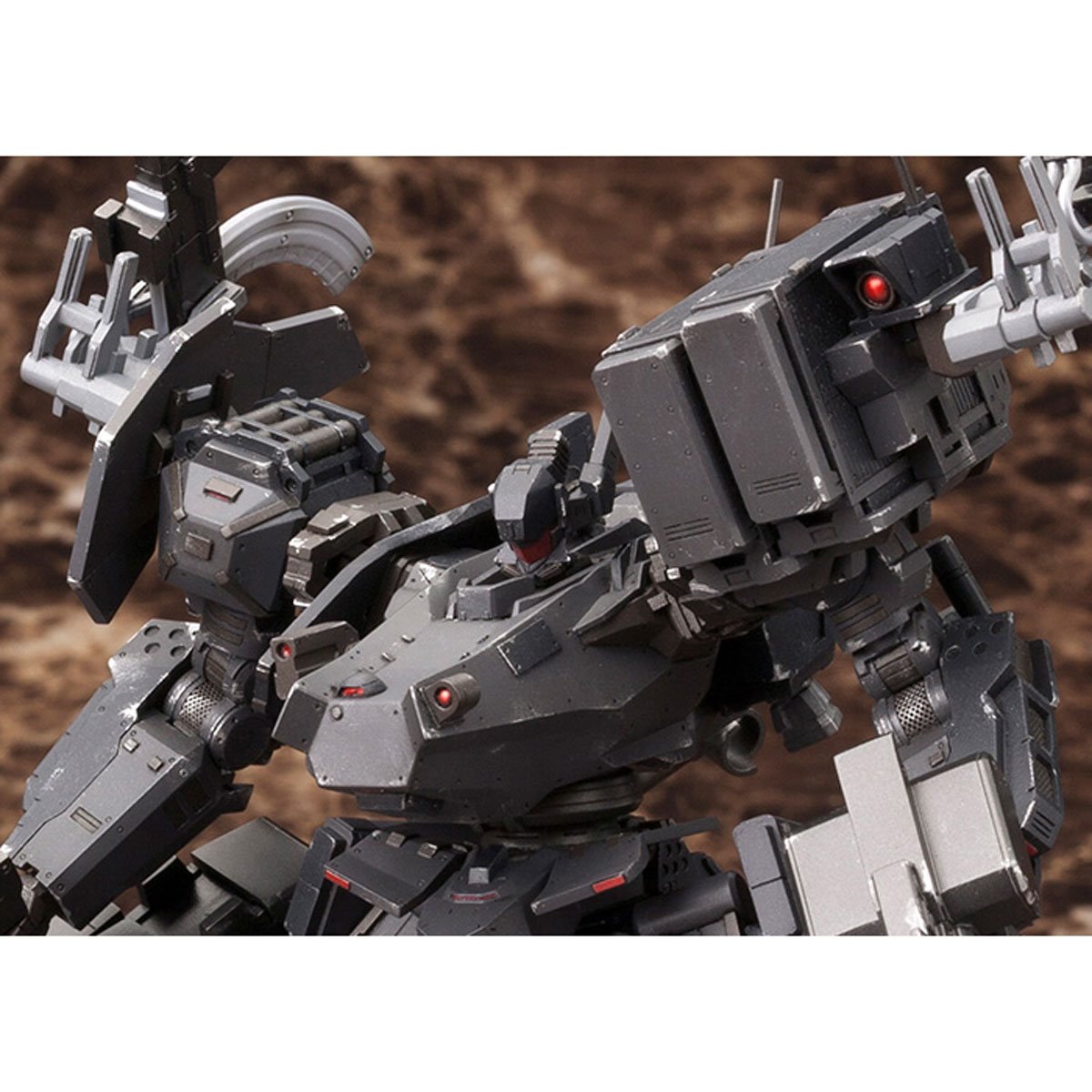 Armored Core V Variable Infinity UCR-10/L Agni 1:72 Scale Model Kit