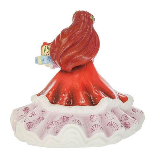 Disney English Ladies The Little Mermaid Christmas Ariel Statue
