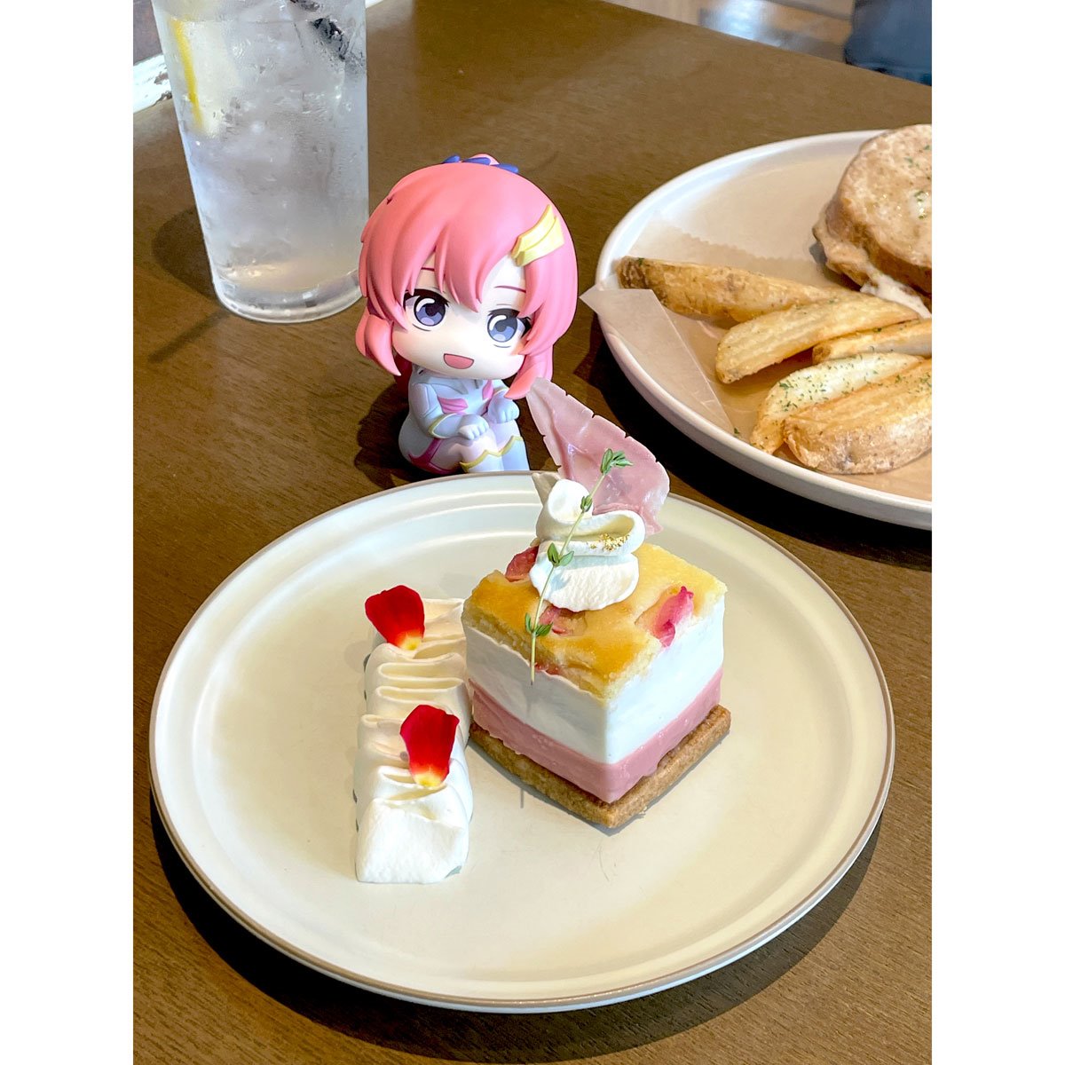 Mobile Suit Gundam Seed Freedom Lacus Clyne Look Up Series Statue