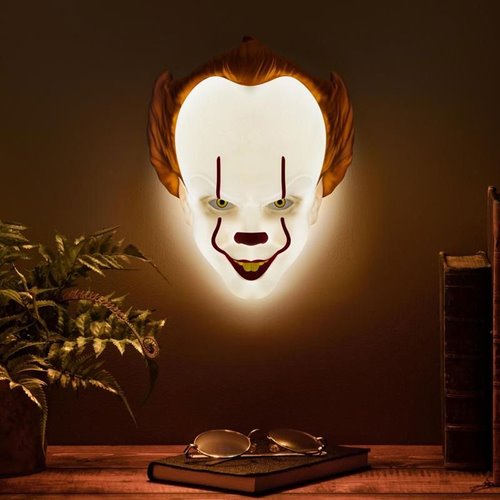 It Pennywise Mask Light - Entertainment Earth