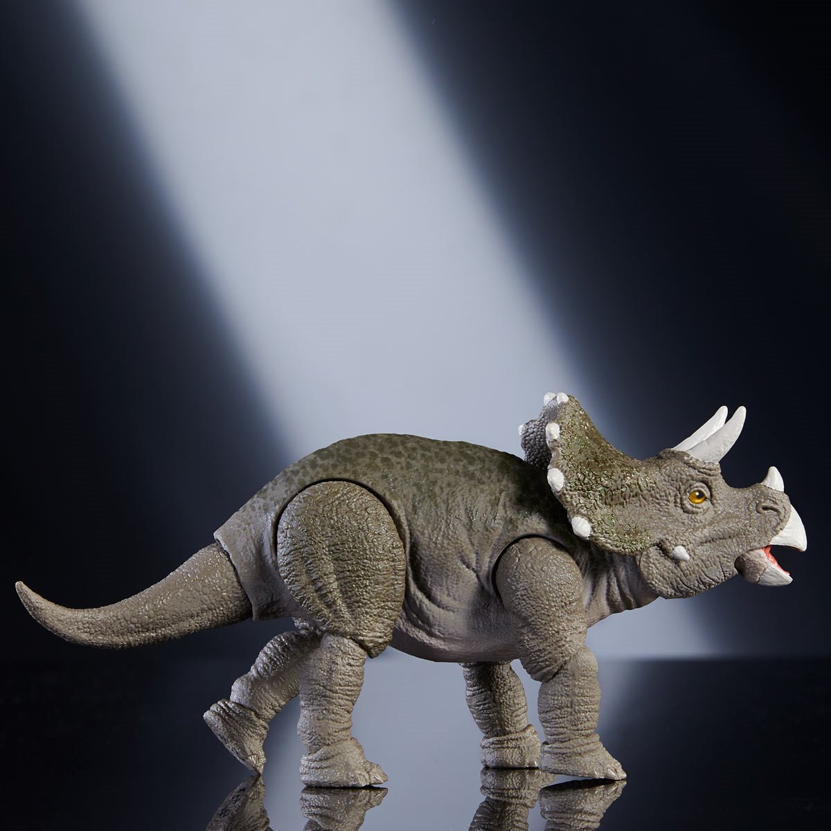 Jurassic World Hammond Collection Dinosaur Action Figure Case of 4