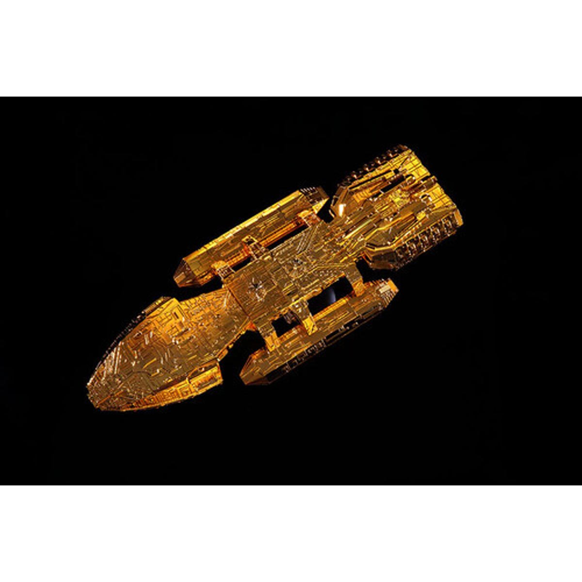 Battlestar Galactica Classic Galactica Gold Edition Die-Cast Metal Ship