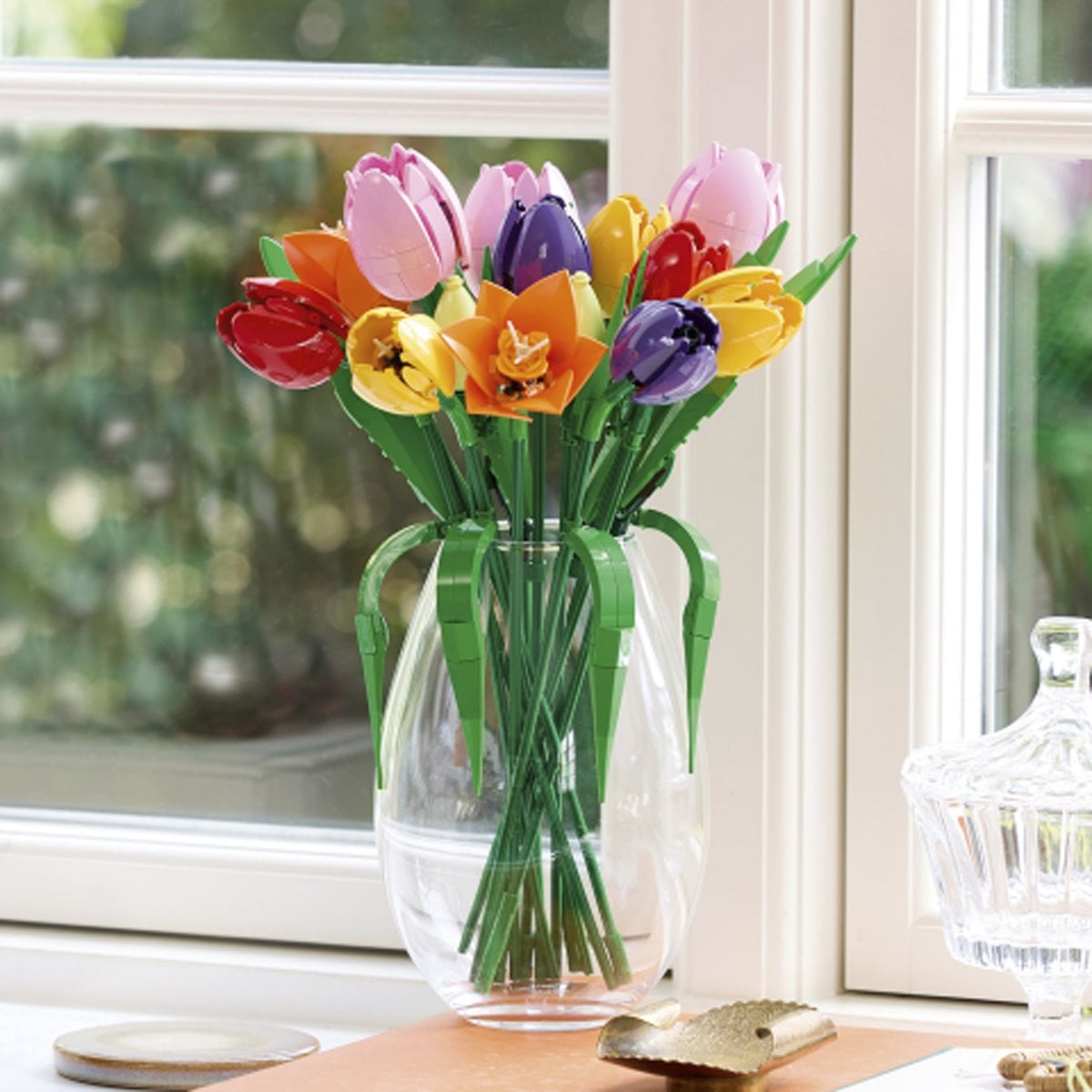 LEGO Botanicals 11501 Tulip Bouquet - Entertainment Earth