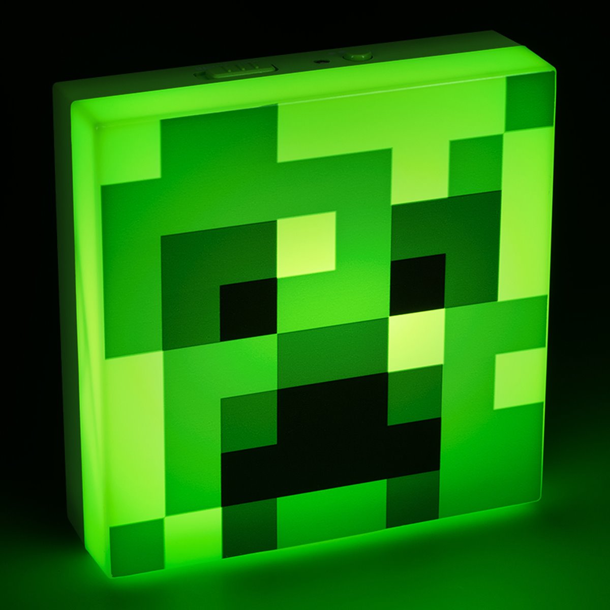 Minecraft Night Light - Entertainment Earth